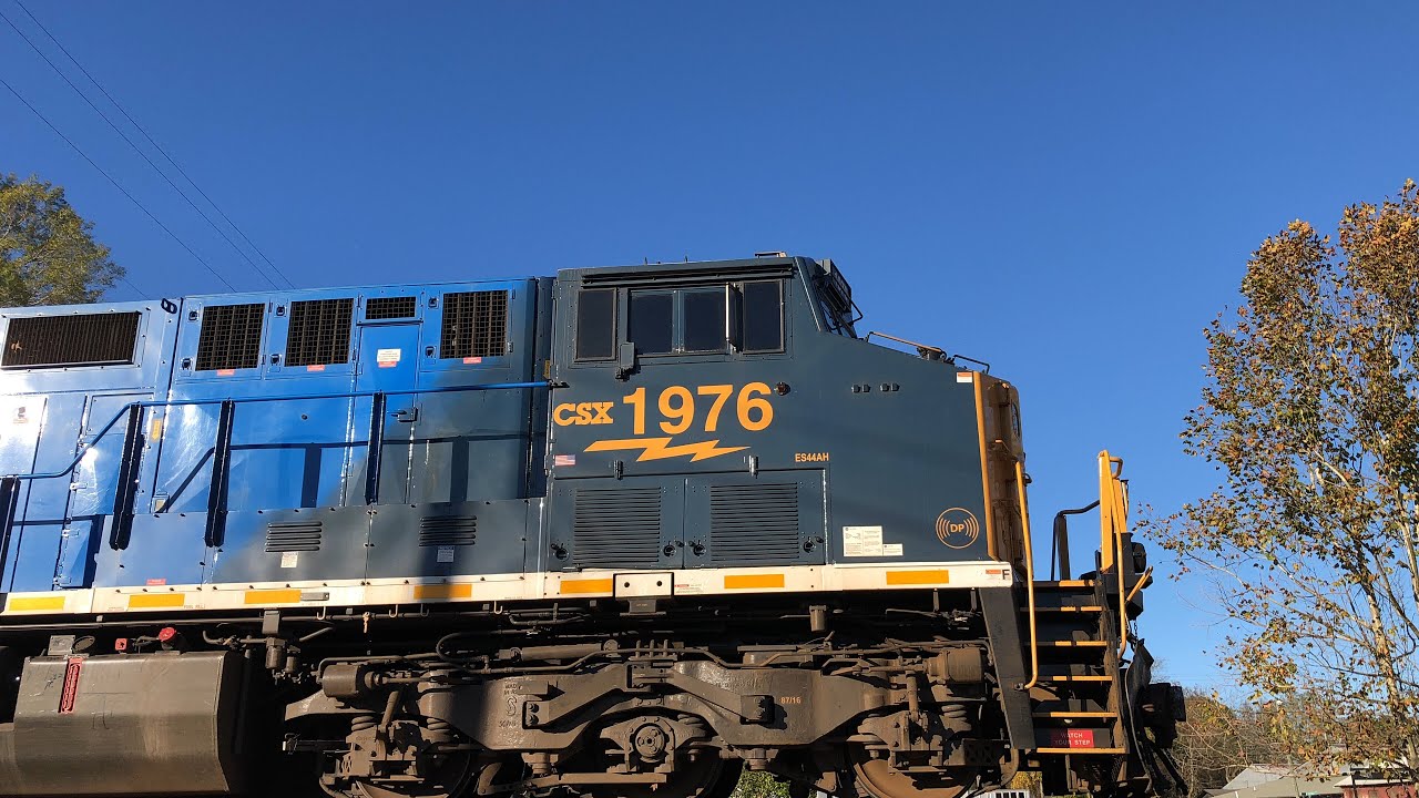 CSX 1976 Conrail heritage unit leads a Coal train through Tunnel Hill ...