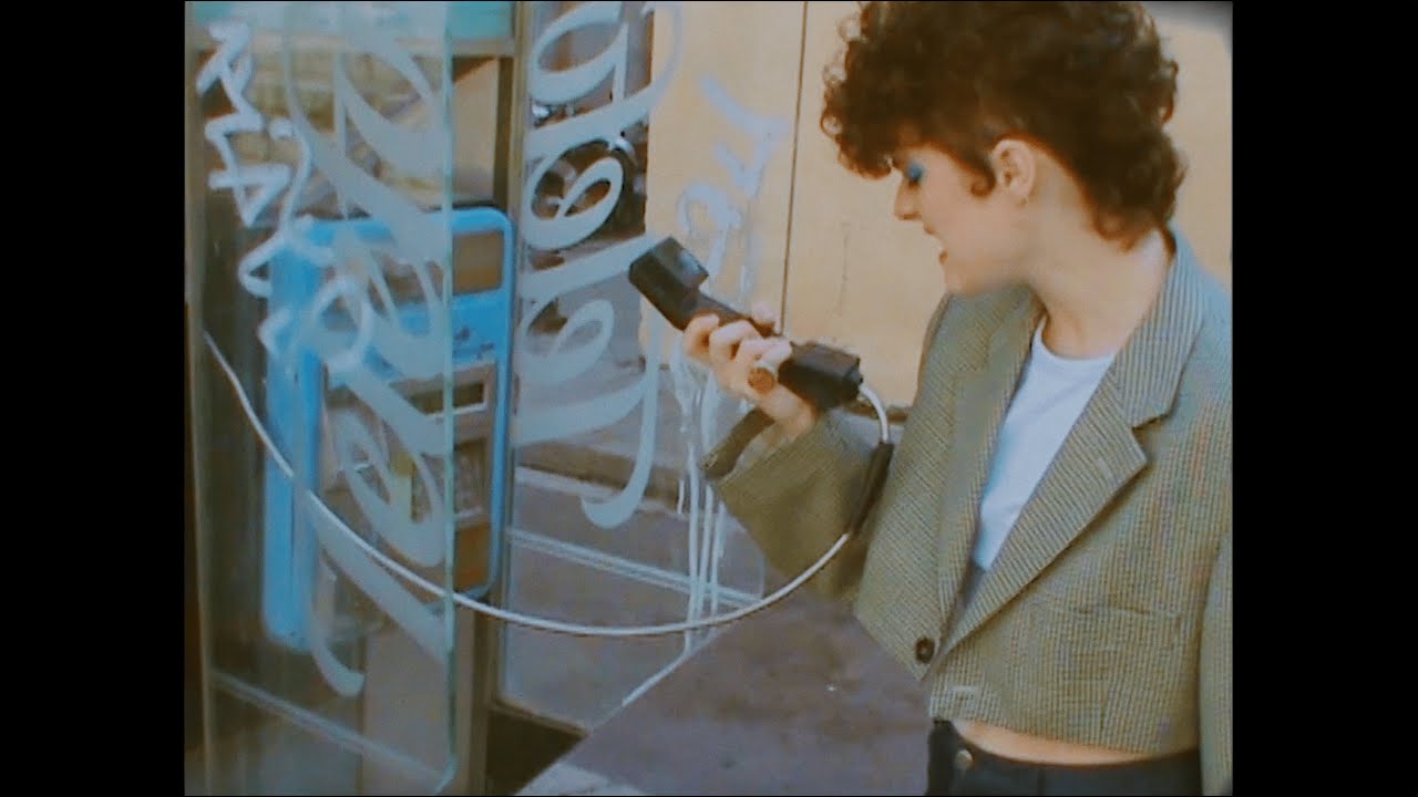 Anne Lukin - Quién Eres (Videoclip Oficial) - YouTube