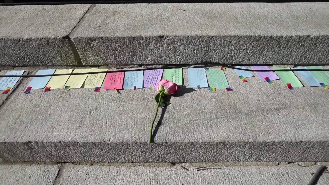 Harvard University honors victims of Orlando shooting - YouTube