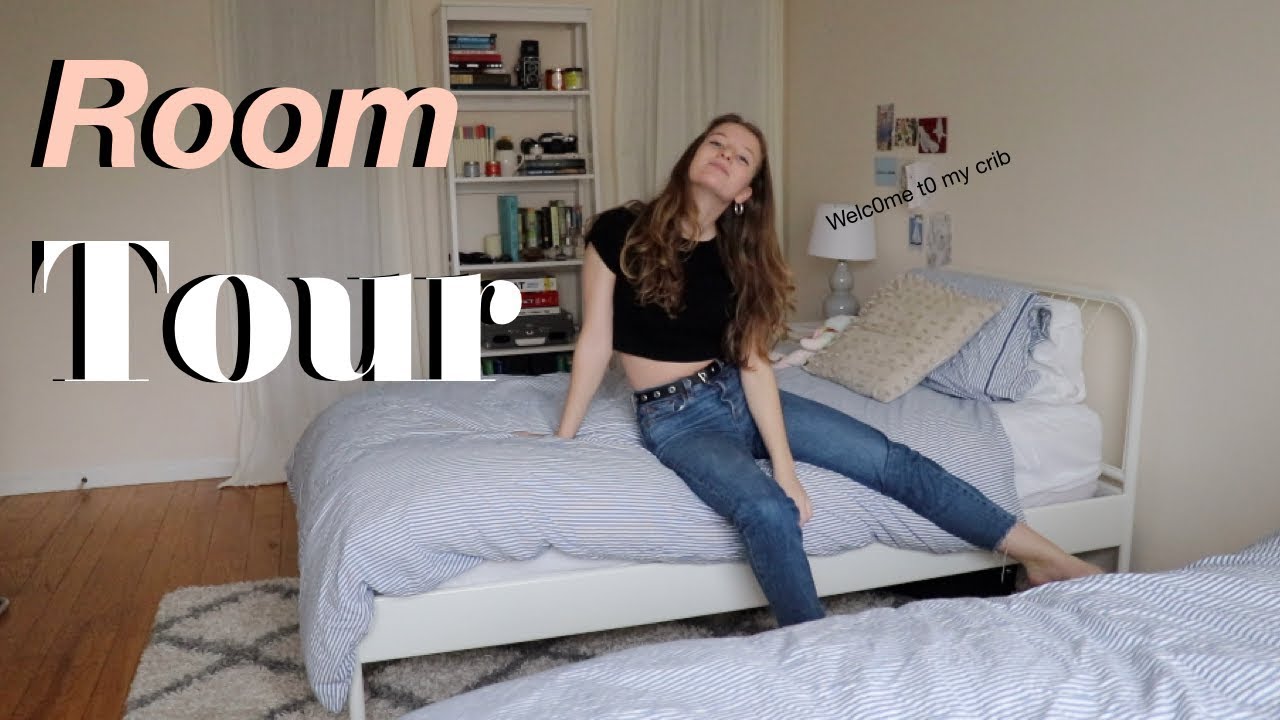 Room Tour 2019 - YouTube