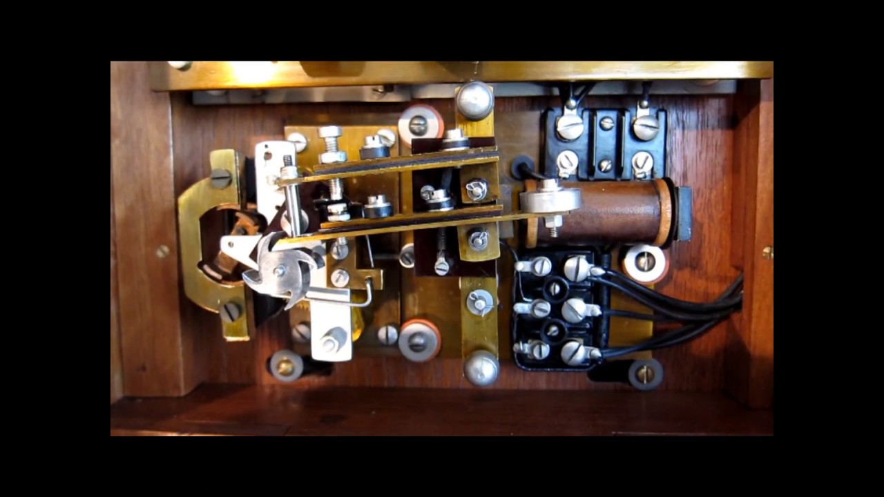 Gents' DAC Chronometer electric master clock - YouTube