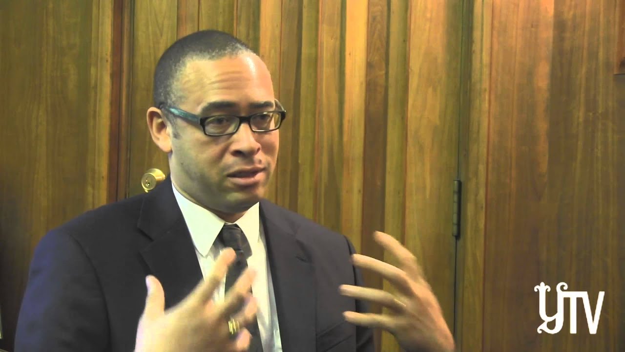 Everybody Has a Story with Yale College Dean Jonathan Holloway - YouTube