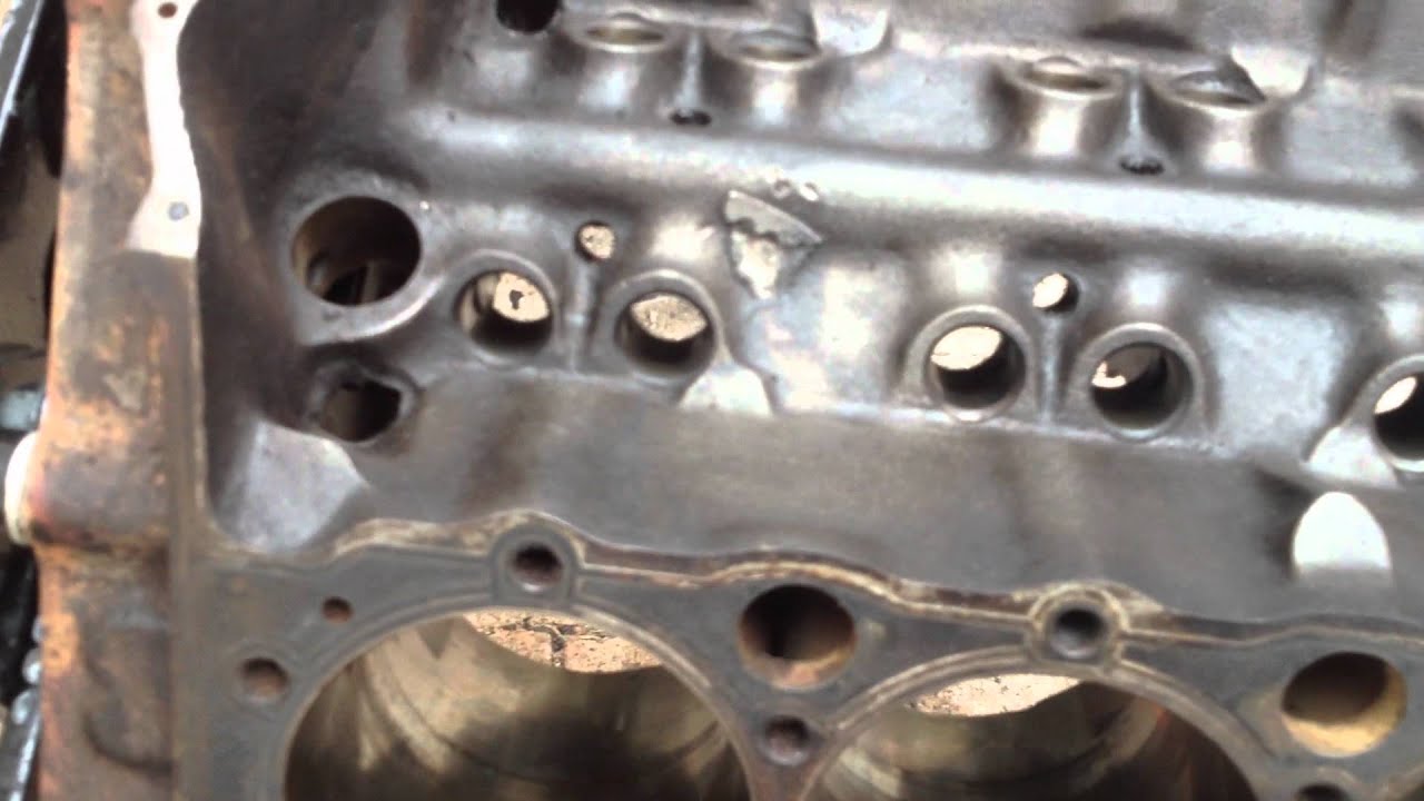 383 stroker - part 3 - more cleaning and degreasing - YouTube
