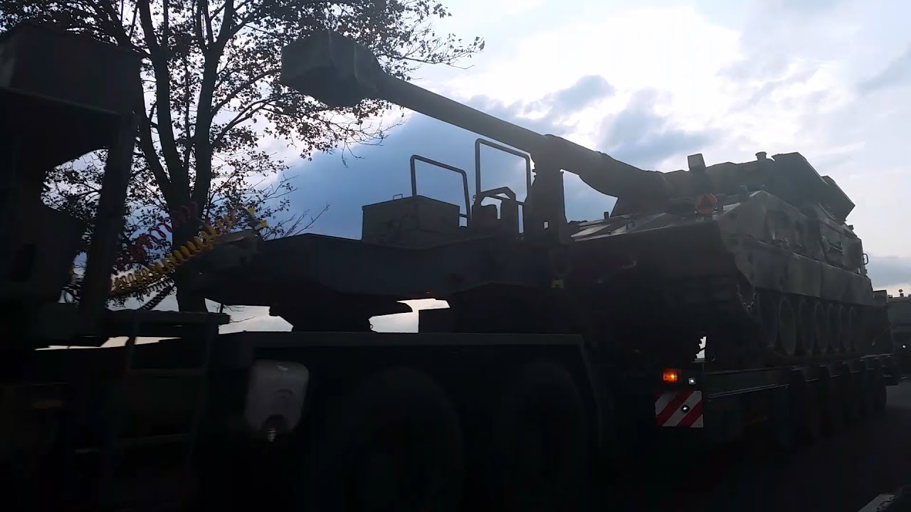 Transport Wojskowy okolice Płońska - HSW KRAB - YouTube