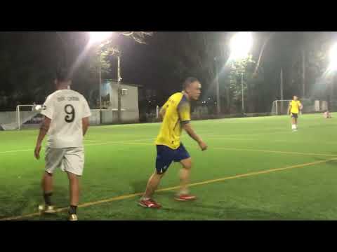 Fc The Flash Vs Fc CLG hiệp 1 - YouTube