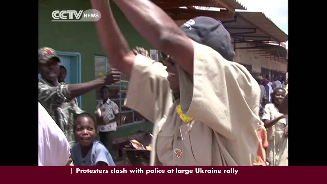 Simba Makoni looks to succeed Zimbabwe's Robert Mugabe - YouTube