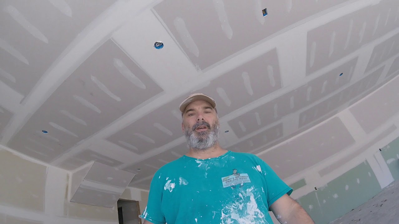 How to finish drywall off angles (installing flex tape) - YouTube
