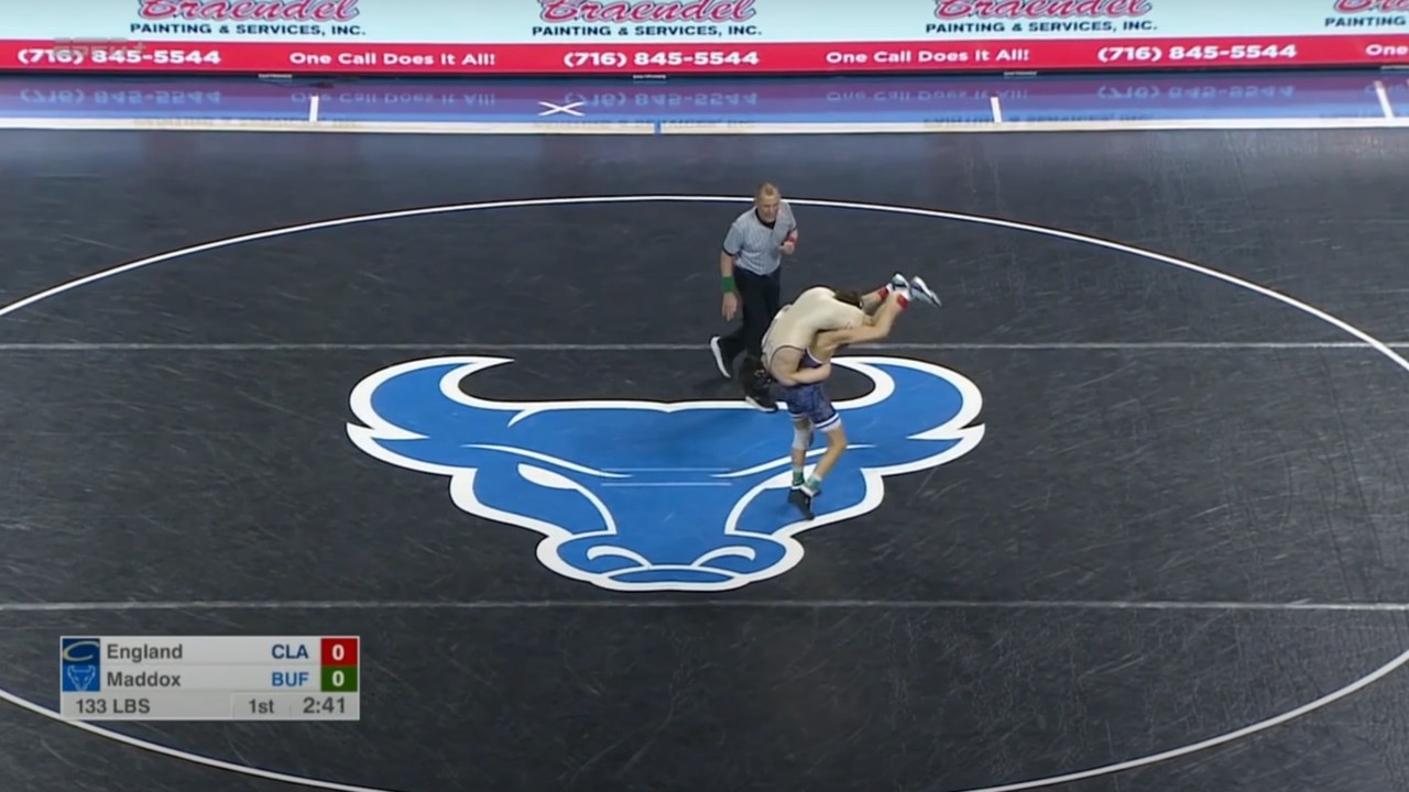 133lbs Tommy Maddox (Buffalo) vs TJ England (Clarion) - YouTube