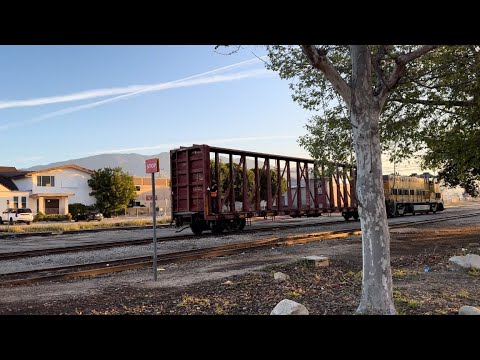 SERA 2666 rolling past 10th street shoving Center beam down Santa Paula ...