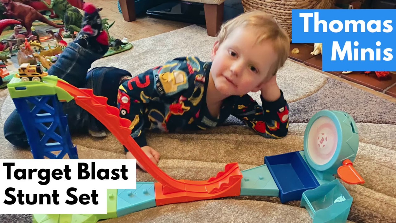 Thomas Minis Target Blast Stunt Set - Mini Train Fun Demo - YouTube