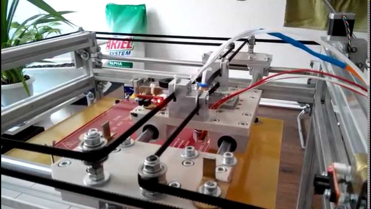 Homemade 3d printer CoreXY 2nd test - YouTube