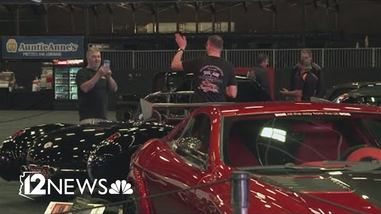 Barrett-Jackson auto auction is back at WestWorld - YouTube
