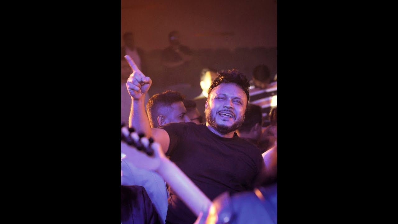 Obak Valobasha by Warfaze - YouTube