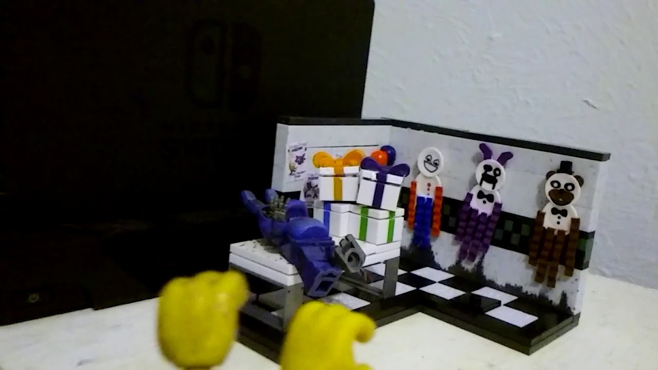 Fnaf 2 lego set review and golden freddy simulator - YouTube
