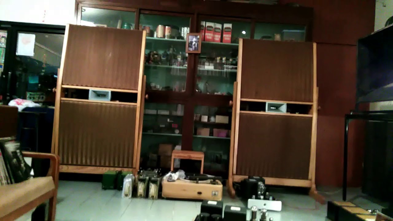 Lenco PTP Corian Plinth Test 1 - YouTube