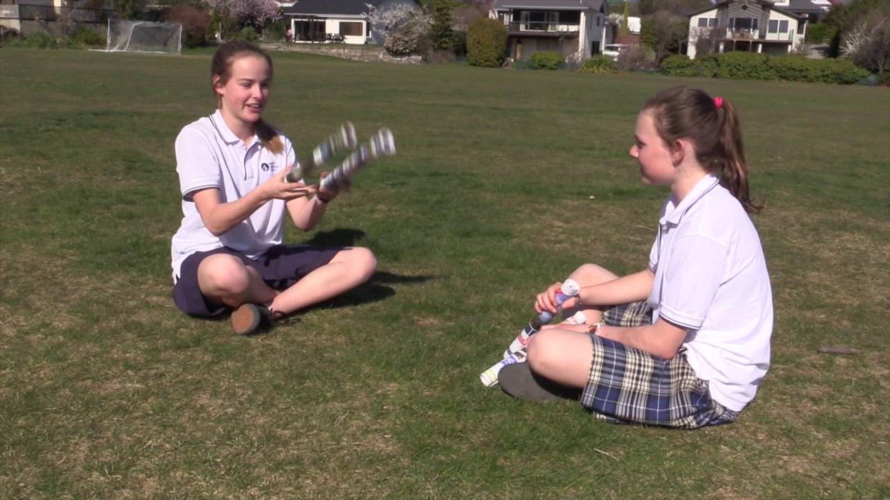 RAKAU TRADITIONAL STICK GAME - YouTube