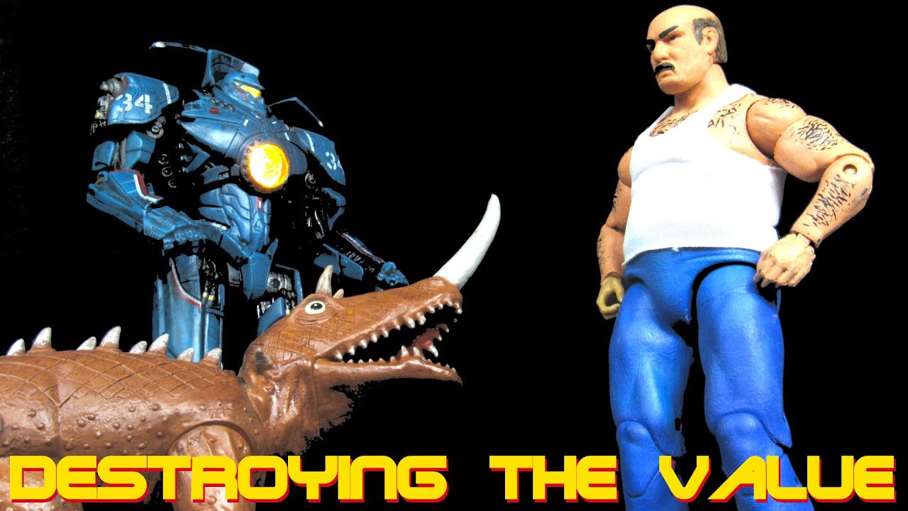 Giant Box Of Action Figure Unboxing And Parts - NECA Pacific Rim ...