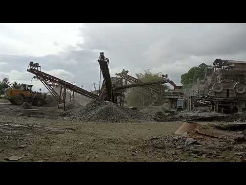 penggilingan batu mesin cruser - YouTube