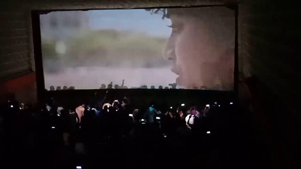 Bigil Trailer Theatre Response / Thalapathivijay / Atli - YouTube