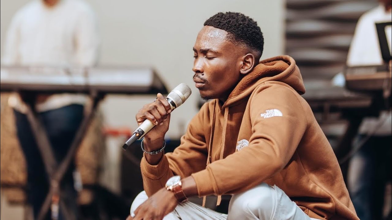 TEMPS D’ACCOMPLISSEMENT 2 worship moment avec JARED MPONGO - YouTube