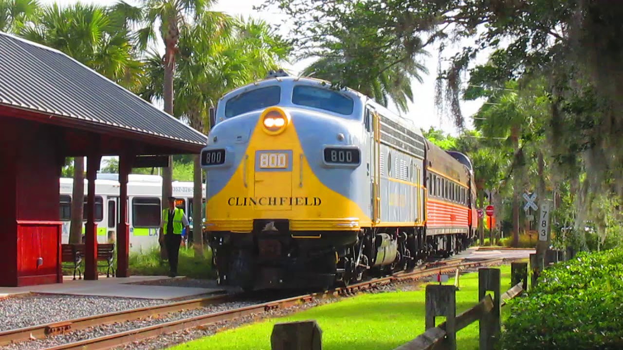 3/29/18 Clinchfield F7 800 leads the Royal Palm Orlando & Northwestern ...