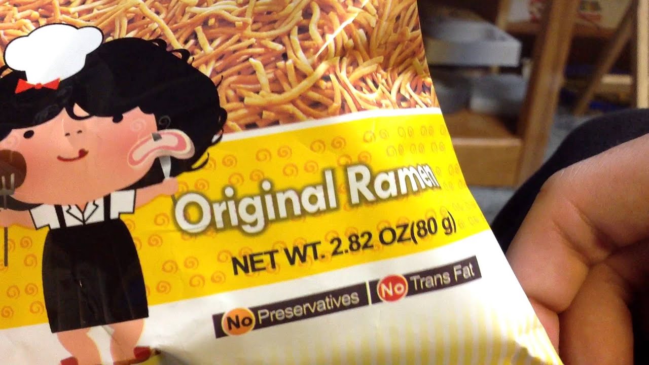GGE wheat crackers (ramen flavor) - YouTube