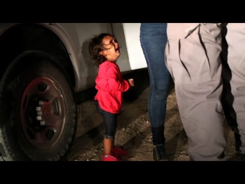 Getty photographer talks about iconic photo of young girl crying at ...