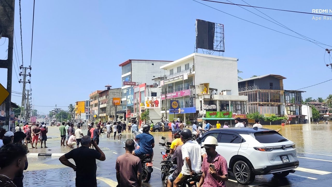 Mulleriyawa floud | ගංවතුර is live - YouTube