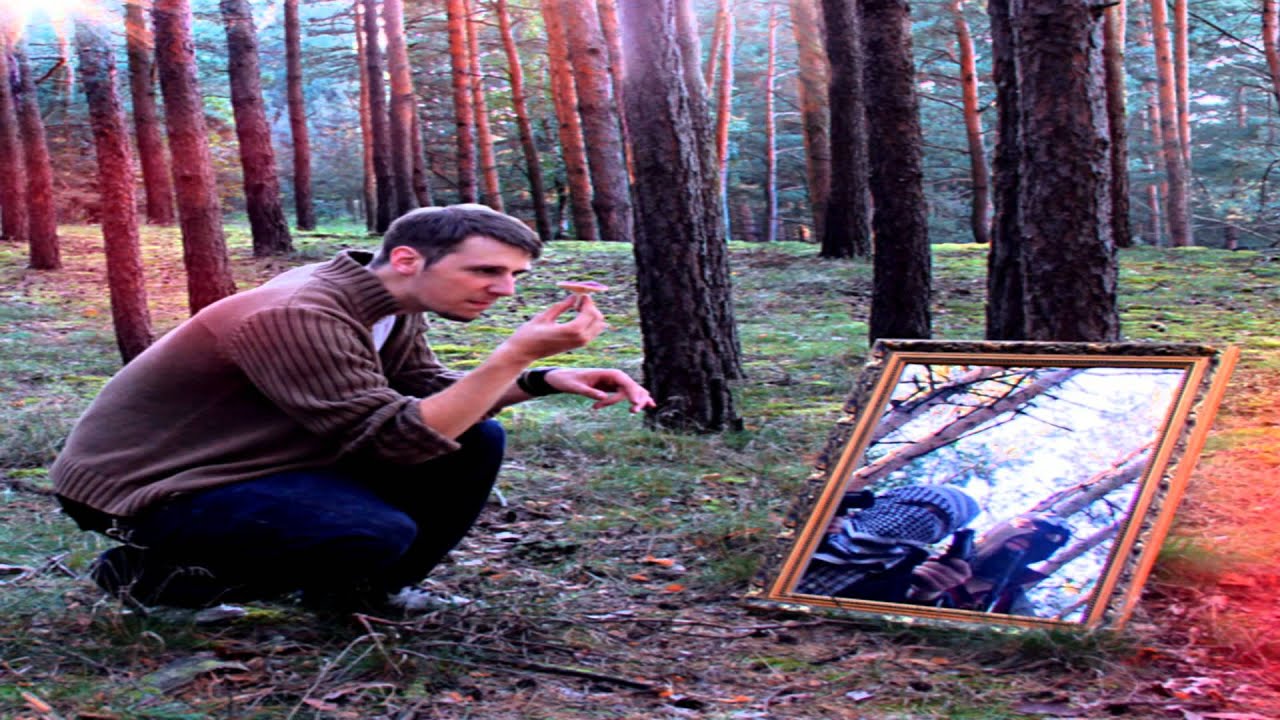 Alligatoah - Am Apparat feat. Battleboi Basti (Lyrics) - YouTube