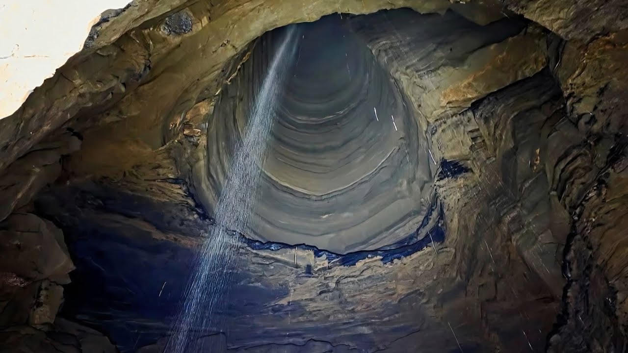 Exploring the Second Deepest Pit Cave in the Continental United States ...