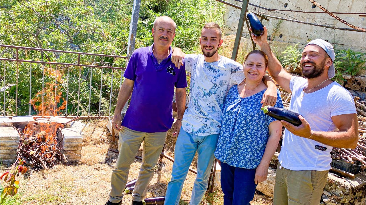 LIVE: Mouneh, Saj, Kechek, Zaatar with the Khoury Family in Mejdel Al ...