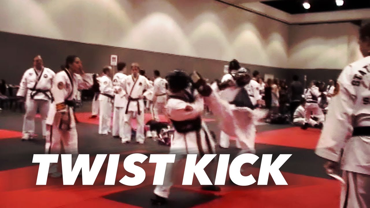 How to Use A Twist Kick in Point Sparring - YouTube