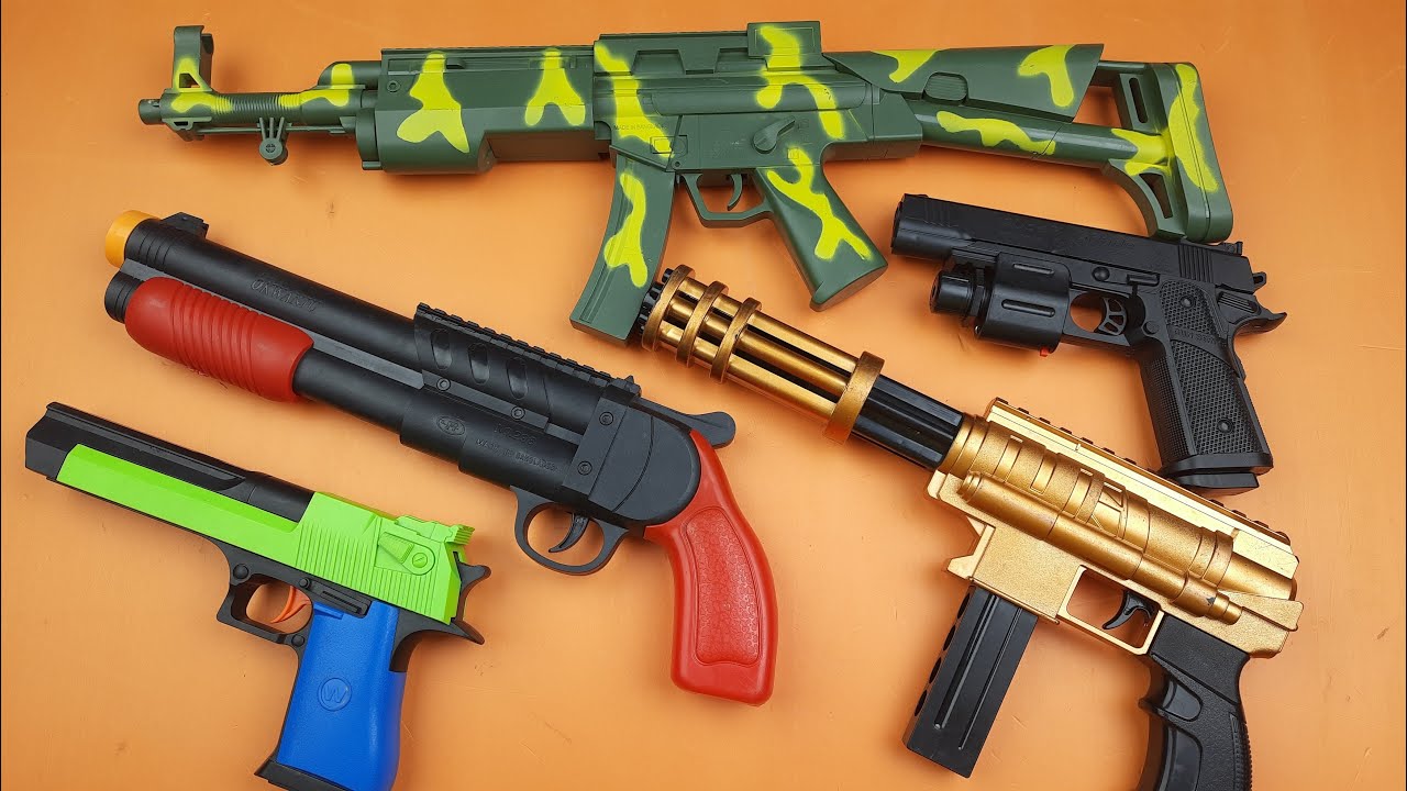 Toy Gold Weapons !! Bead Throwing Guns !! Call of Duty || AK-47 ...