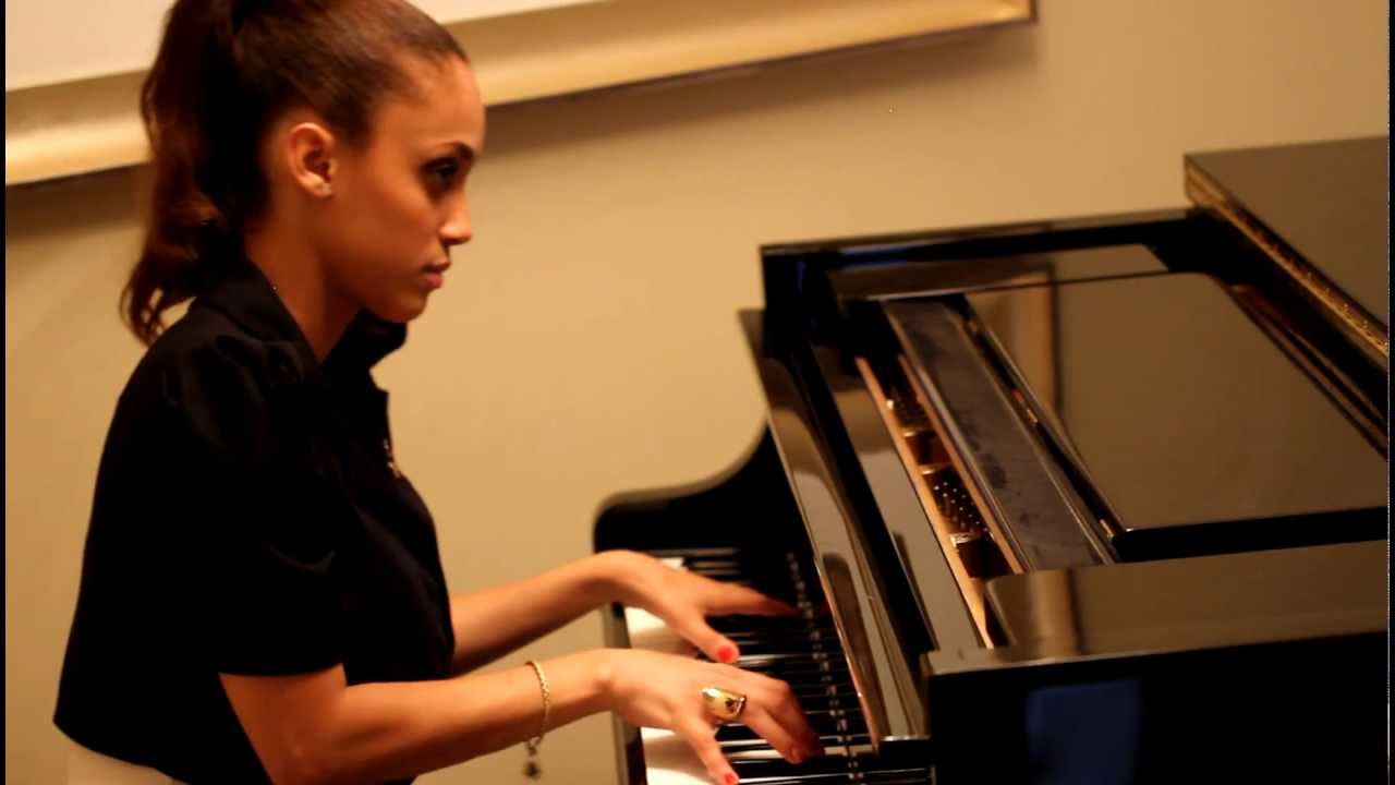 Phyllisia Ross - Open up my Heart (Yolanda Adams Cover) - YouTube
