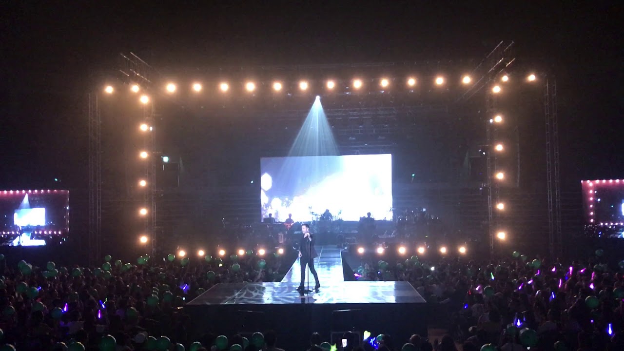 6 Beautiful In white shane filan live concert - YouTube