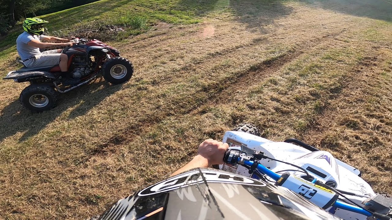 YFZ450R VS. Raptor 700R Hill Climb Drag Race! - YouTube