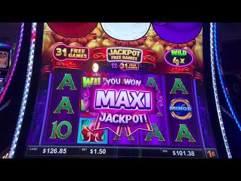 POPPED ALL 3 HENS ON RICH LITTLE HENS SLOT! - YouTube