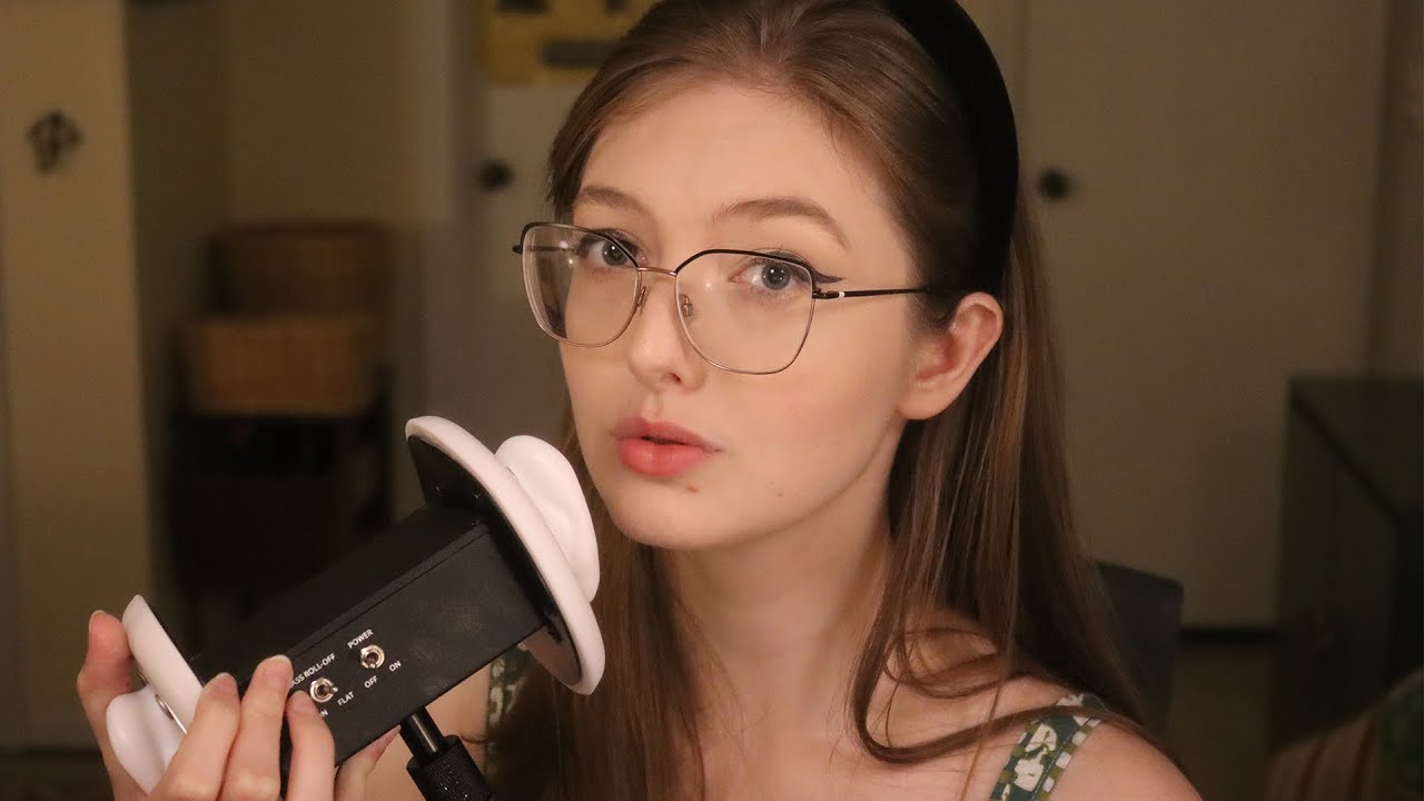 Asmr Tongue Clicking And Mouth Sounds With Panning Youtube