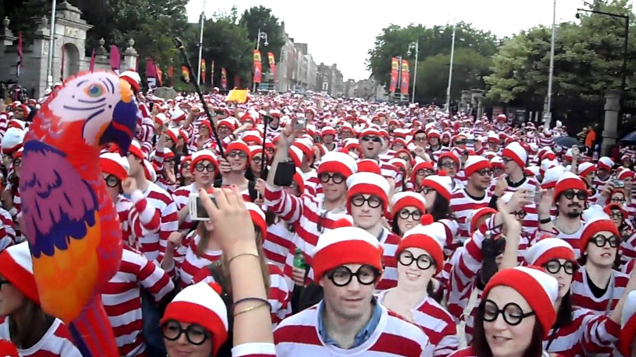 Wally's dancing on YMCA in Dublin - YouTube