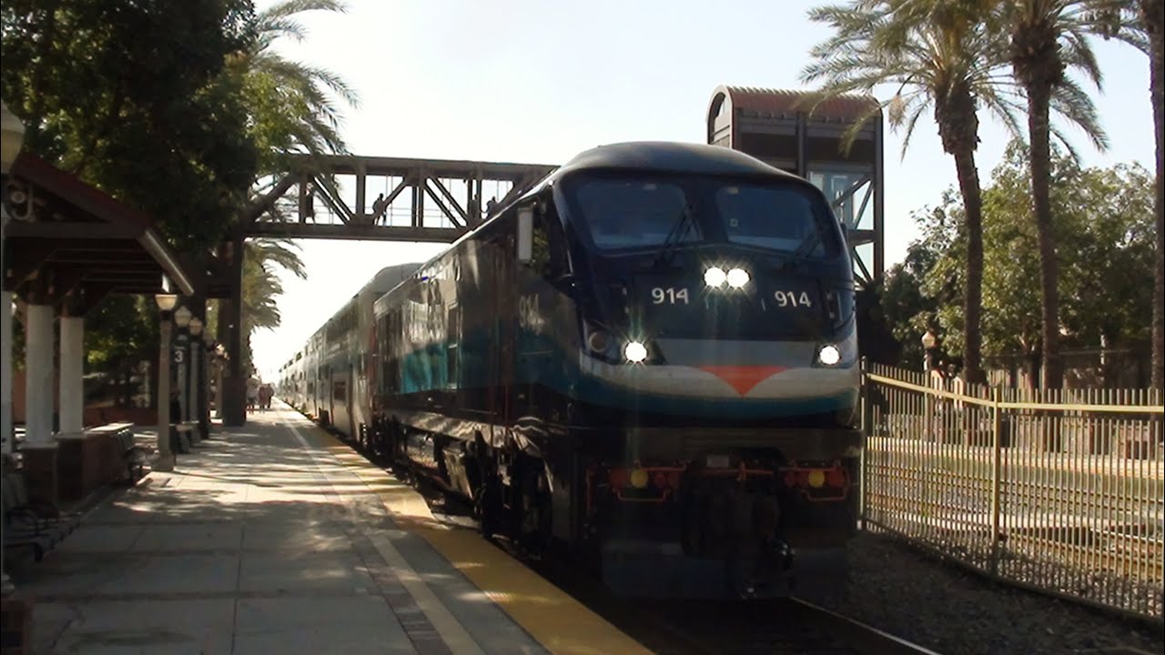 SCAX F125 914 Leads Metrolink Train 602 South out of Fullerton, CA 09 ...