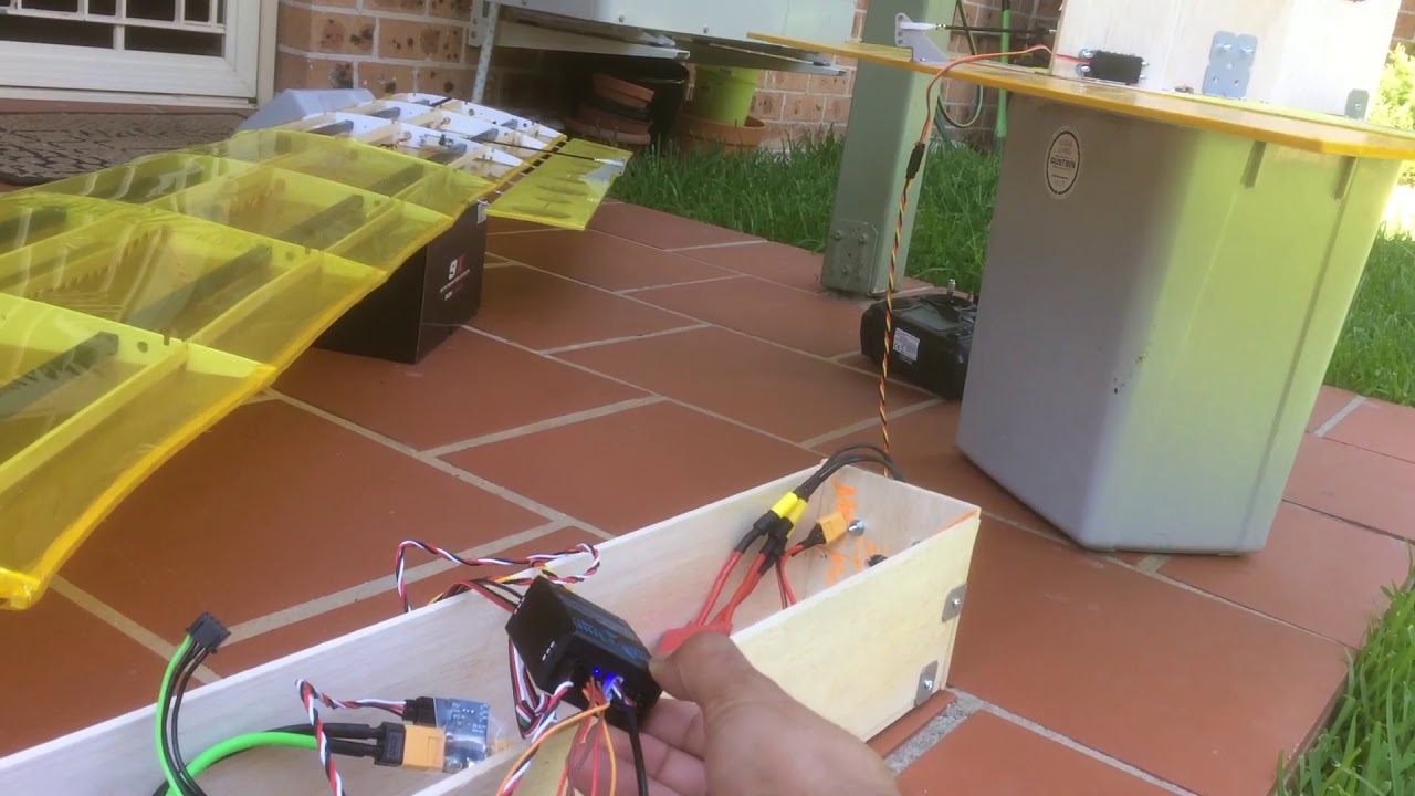 Arkbird 2.0 Test - YouTube