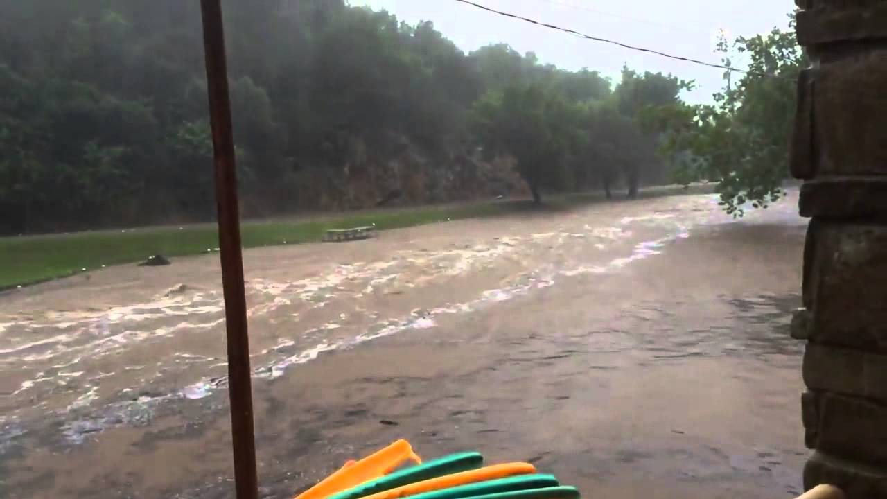 Heavy Rain Brings Flooding to Falls Creek, Oklahoma - YouTube