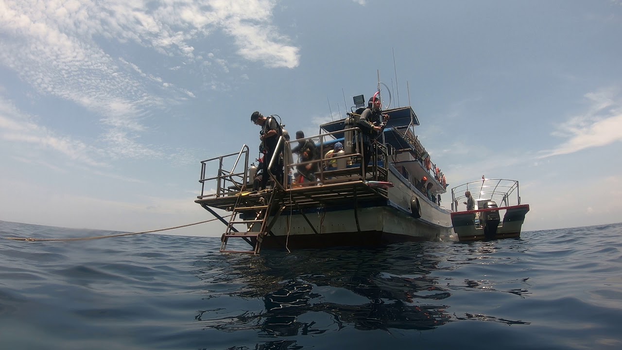 Tukun Perak Divers - YouTube