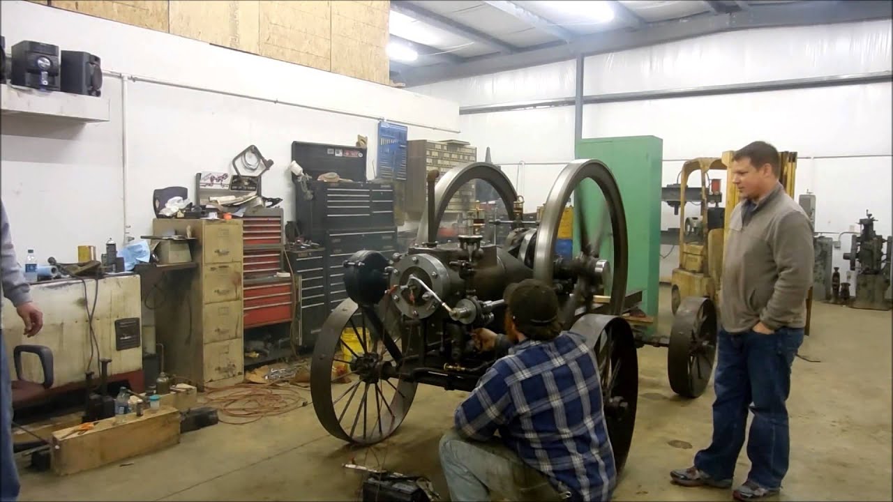 Root & Vandervoort (R&V) 12 HP Gas Engine - First Run - YouTube