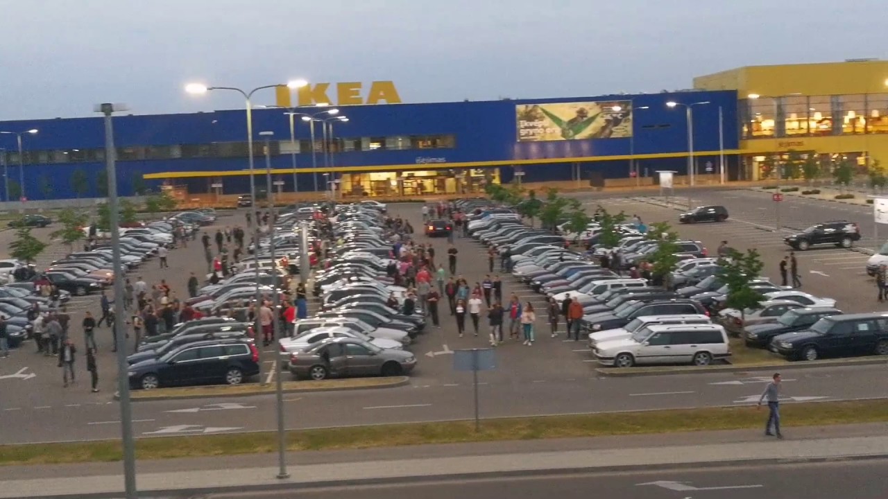 Volvo night meet 2017 - YouTube