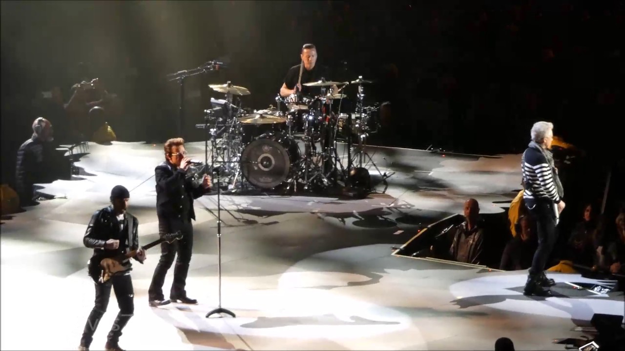 U2 - Intro + Sunday Bloody Sunday 5/17/17 (IN 4K) - YouTube