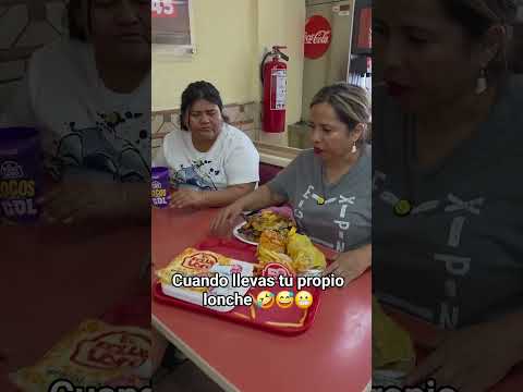 Tu amiga compartiendo lonche