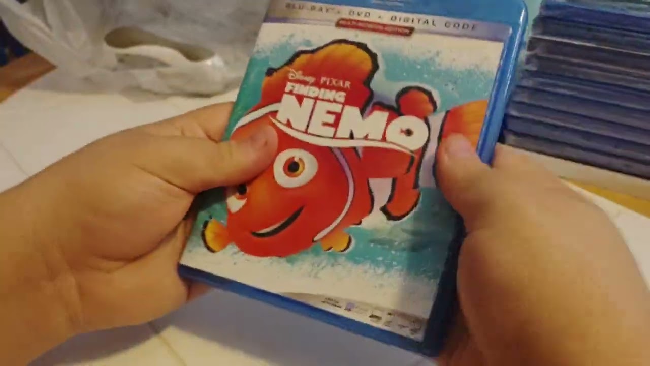 Finding Nemo Blu-ray Unboxing - YouTube