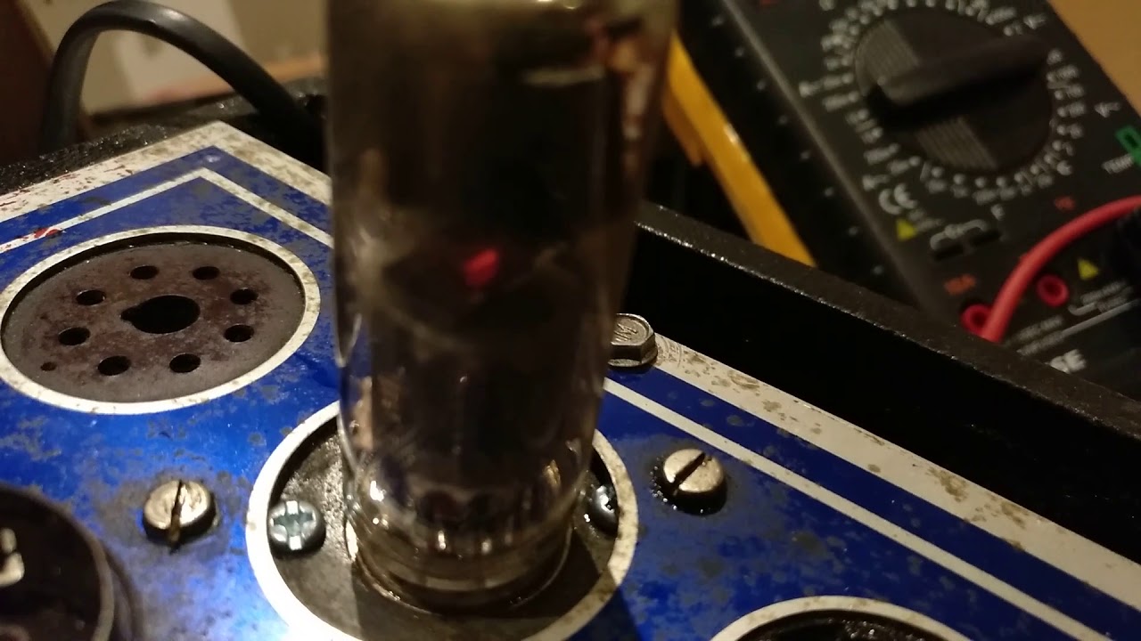EF80 tube regeneration. - YouTube
