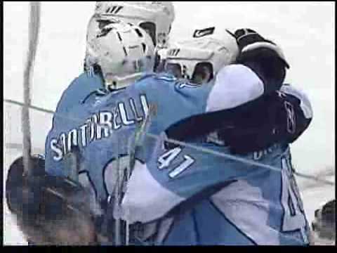 Jed Ortmeyer scores from the wing - YouTube